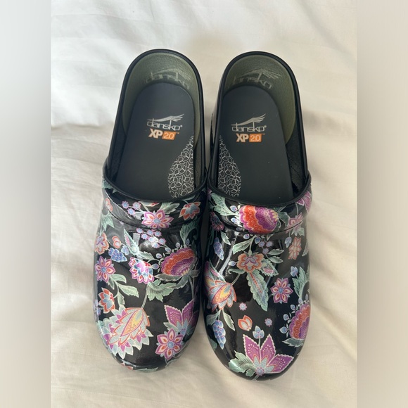 Dansko | Shoes | Dansko Womens Xp 2 Clogs Paisley Floral Patent | Poshmark